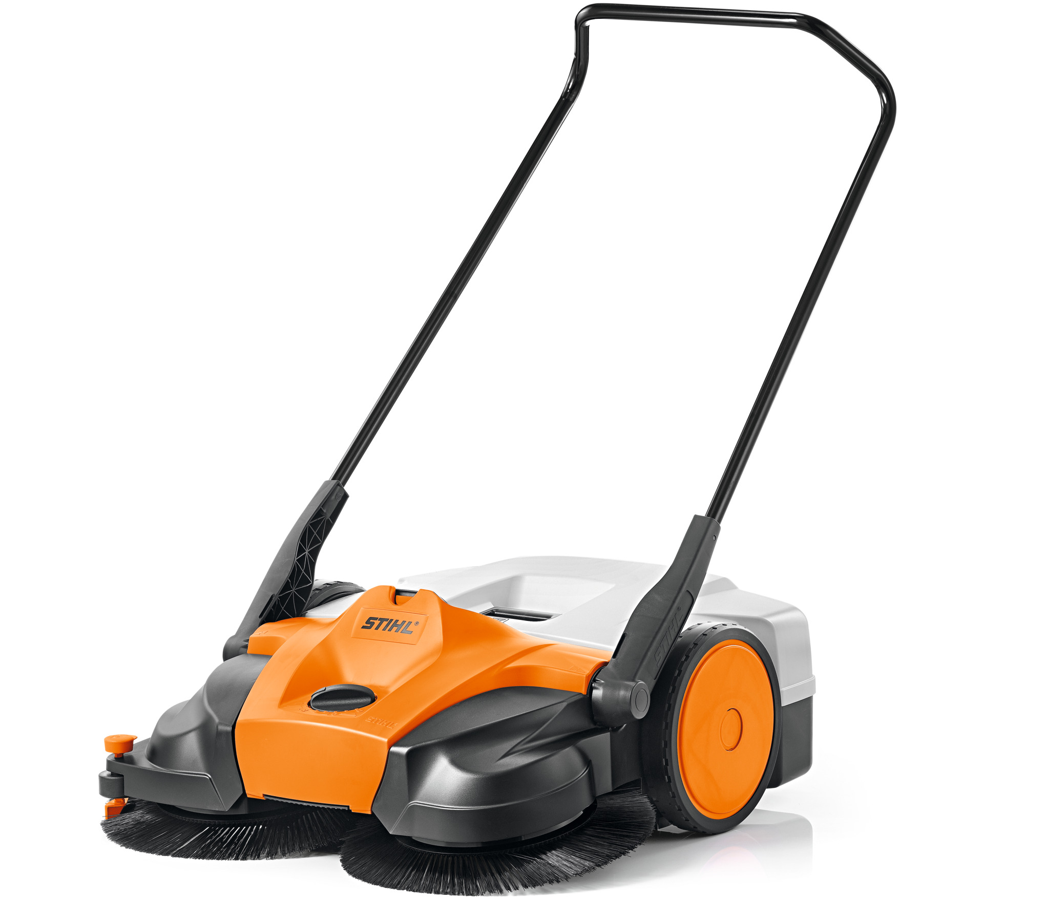 Sweeping machines | STIHL
